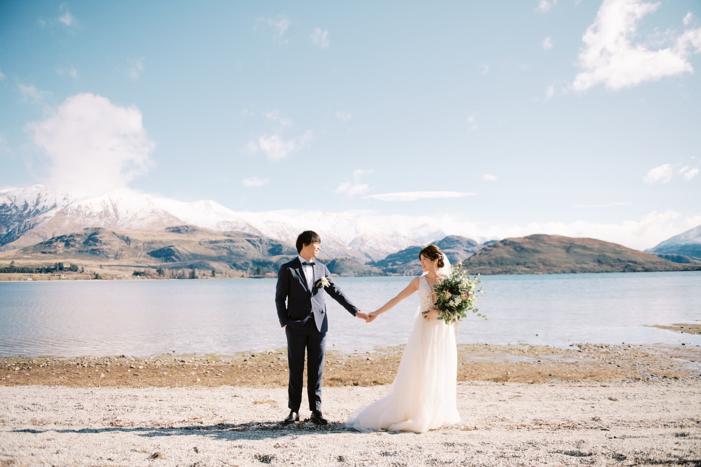 Shizuka & Tomoki | Tekapo & Queenstown Pre-Wedding Shoot - Elopement & Heli Wedding Packages ...